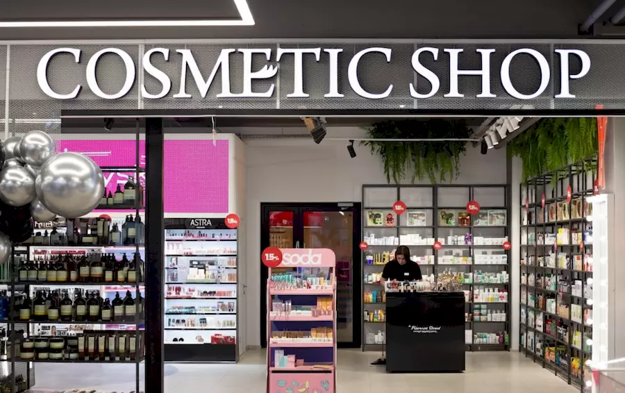 Cosmetic Shop - самая большая сеть мультибрендовых магазинов косметики